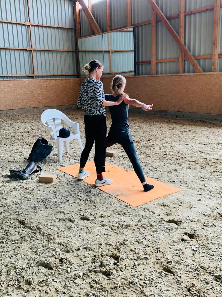 Reityoga mit Elke Herring und Maja Goebels • Kundalini Yoga in ...